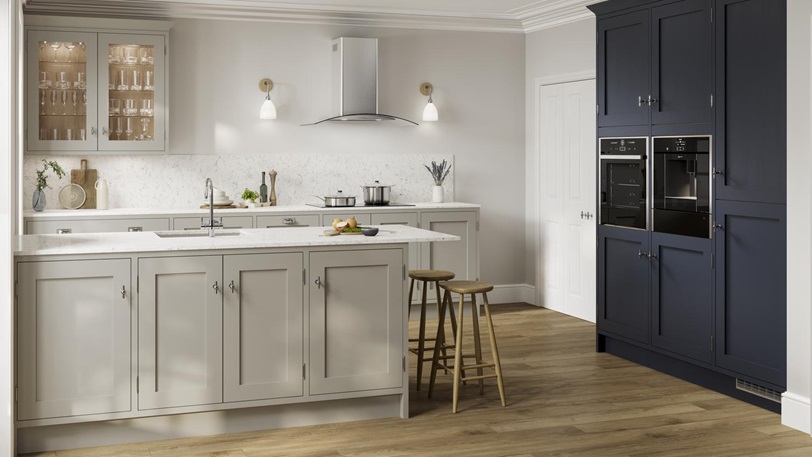 Chilcomb Pebble In Frame Kitchen | Howdens