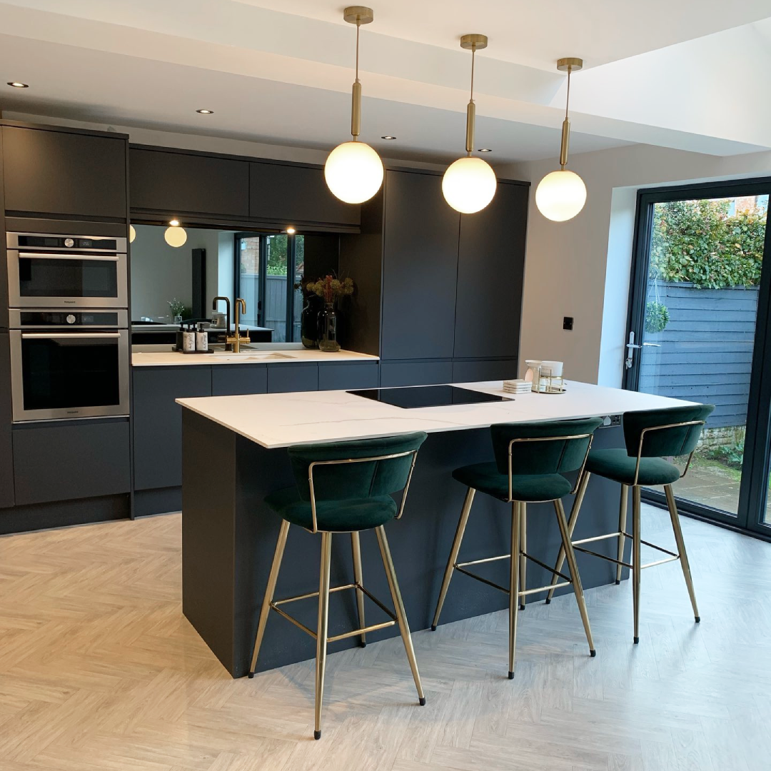 Kitchens | Howdens