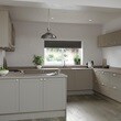 Witney Pebble Kitchen | Fitted Kitchens | Kitchens | Howdens